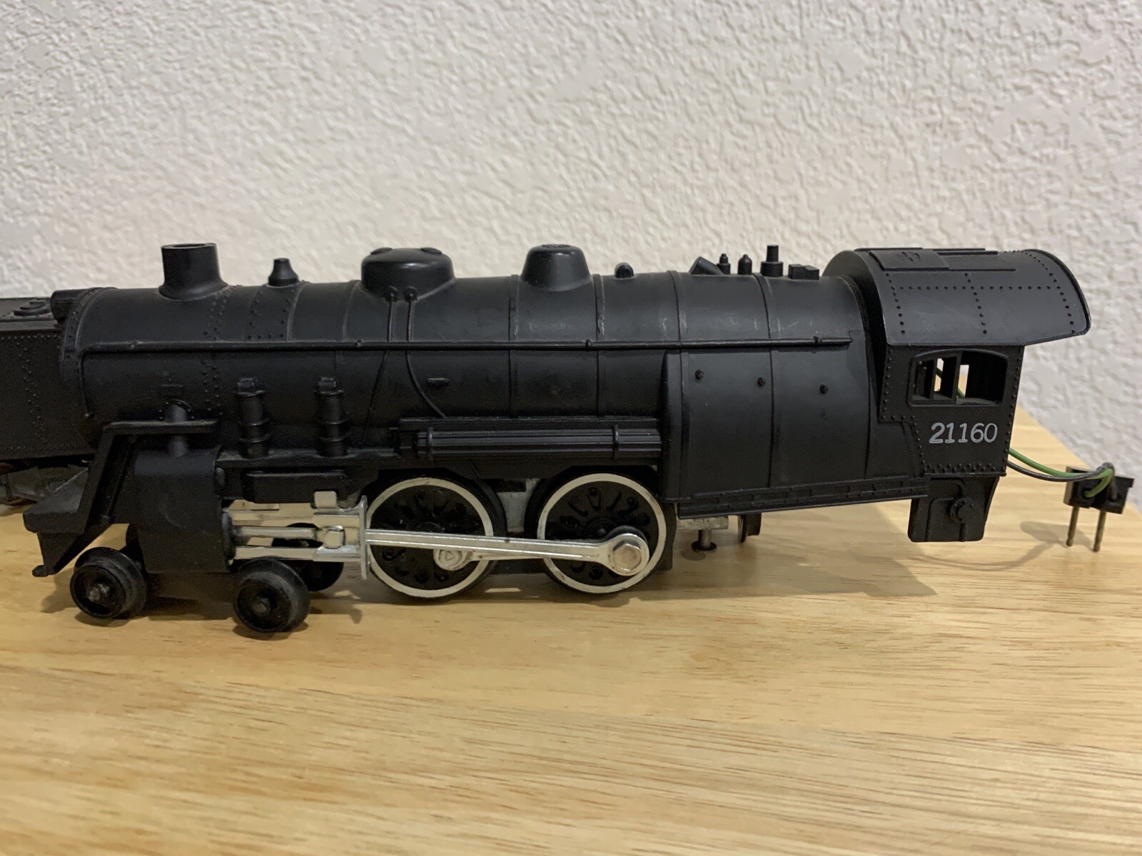 lionel train set - American Flyer Lines Engine 21160, Coal plus 4 car ...