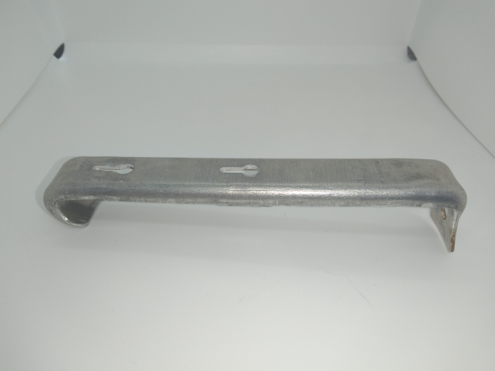 5 inch long X 3/4" wide aluminum Raytec Hangtite gutter hanger Bracket ...