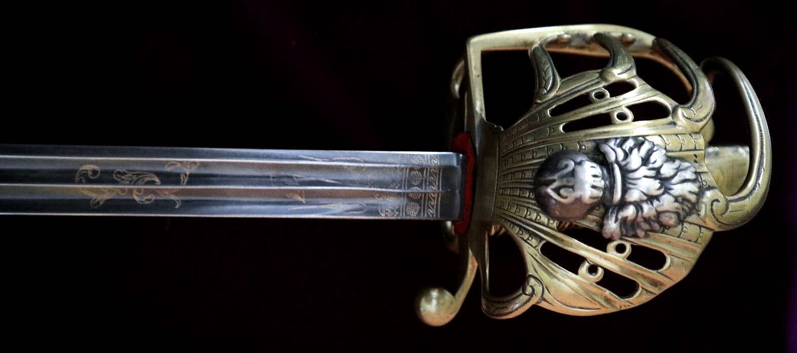 NAPOLEONIC KING WILLIAM BODYGUARD GARDE DE BATTAILLE SWORD 1 OF 2 KNOWN ...