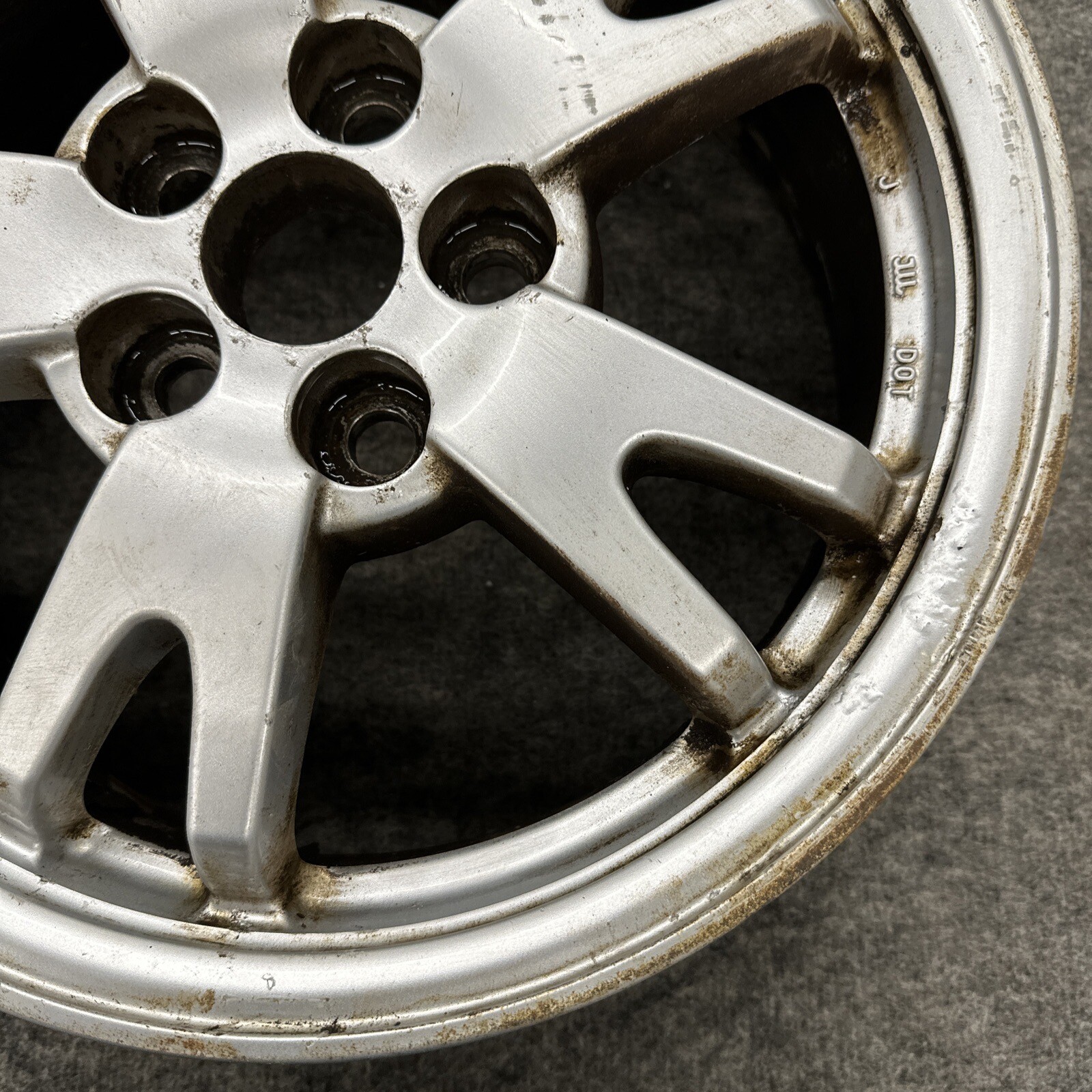 2010-2015 Toyota Prius Wheel Rim 15x6 Alloy Silver 5 Split Spoke OEM W ...