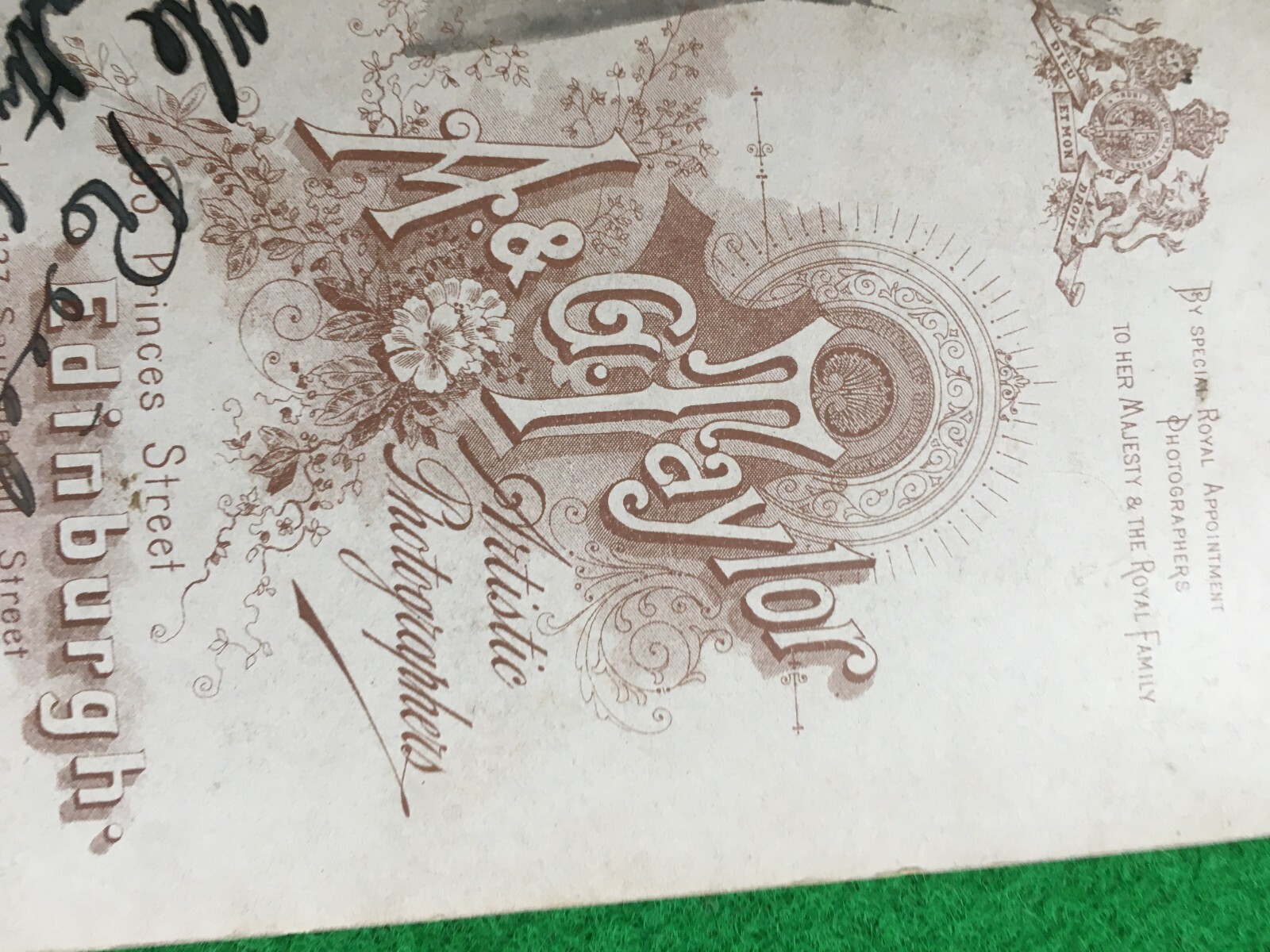 SUPER portrait PHOTO HIGHLANDER / FLINTLOCK PISTOLS FULL REGALIA H REID ...