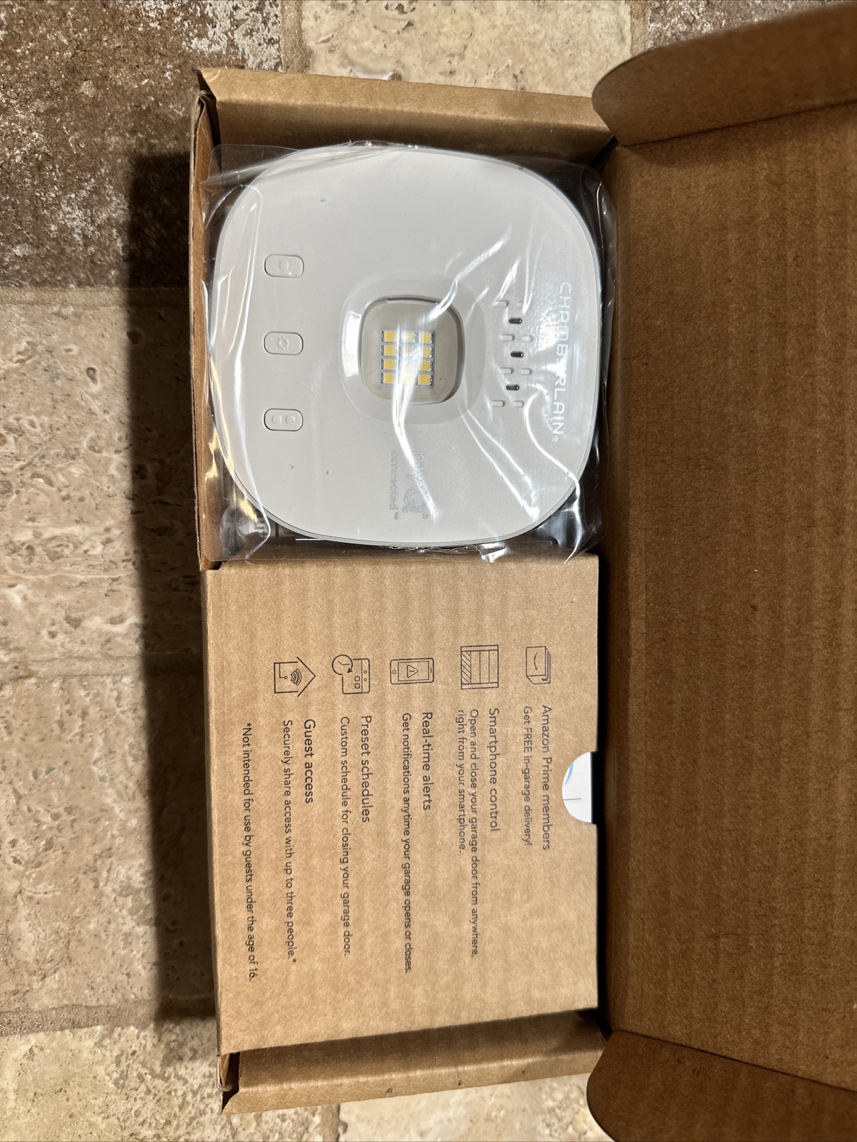Chamberlain MyQ Wireless Smart Garage Hub and Controller - White ...