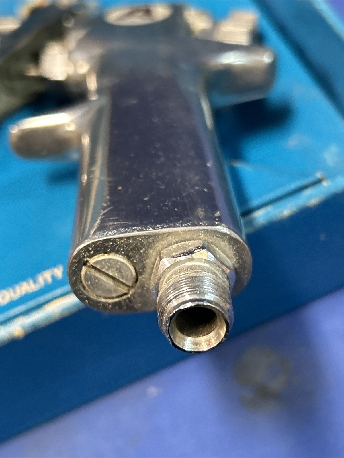 Vintage Alemite Stewart Warner 333450 2 quart pressure cup & Spray gun 7839 | eBay