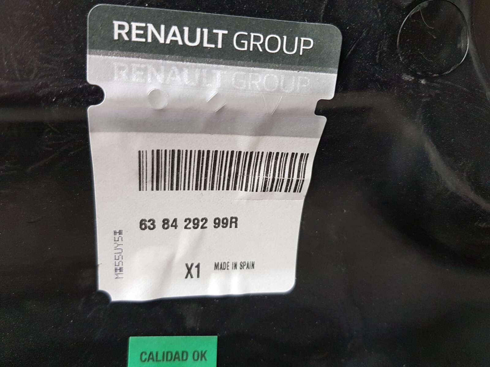 GENUINE RENAULT CAPTUR MK1 2013-2019 FRONT RIGHT SIDE WHEEL ARCH SPLASH ...