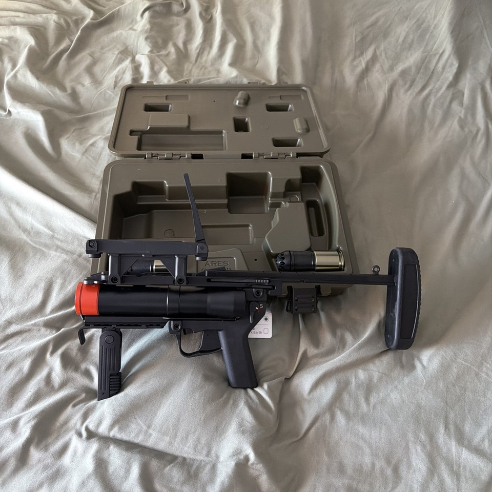 Ares M320/GL-12 Airsoft Launcher with Case And 3 Gas Grenades | eBay
