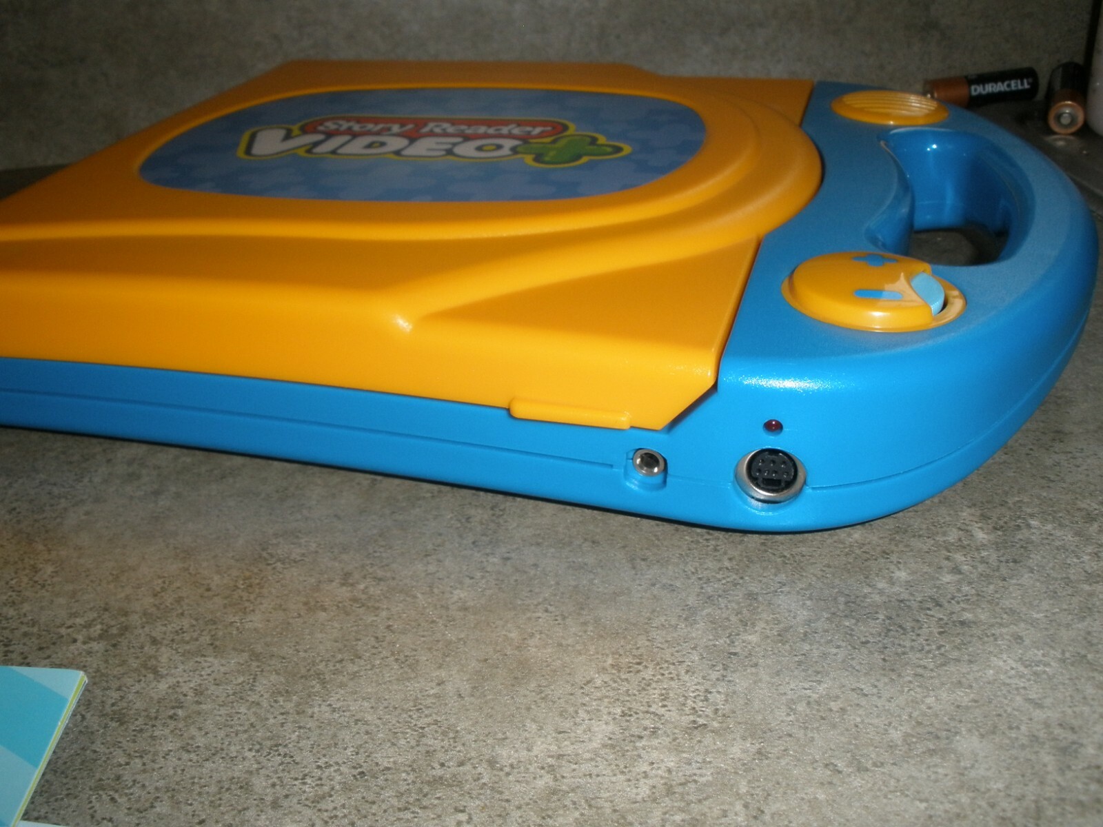 Story Reader Video+ System with 4 Books & Cartridges WORKS PERFECT (N9 ...