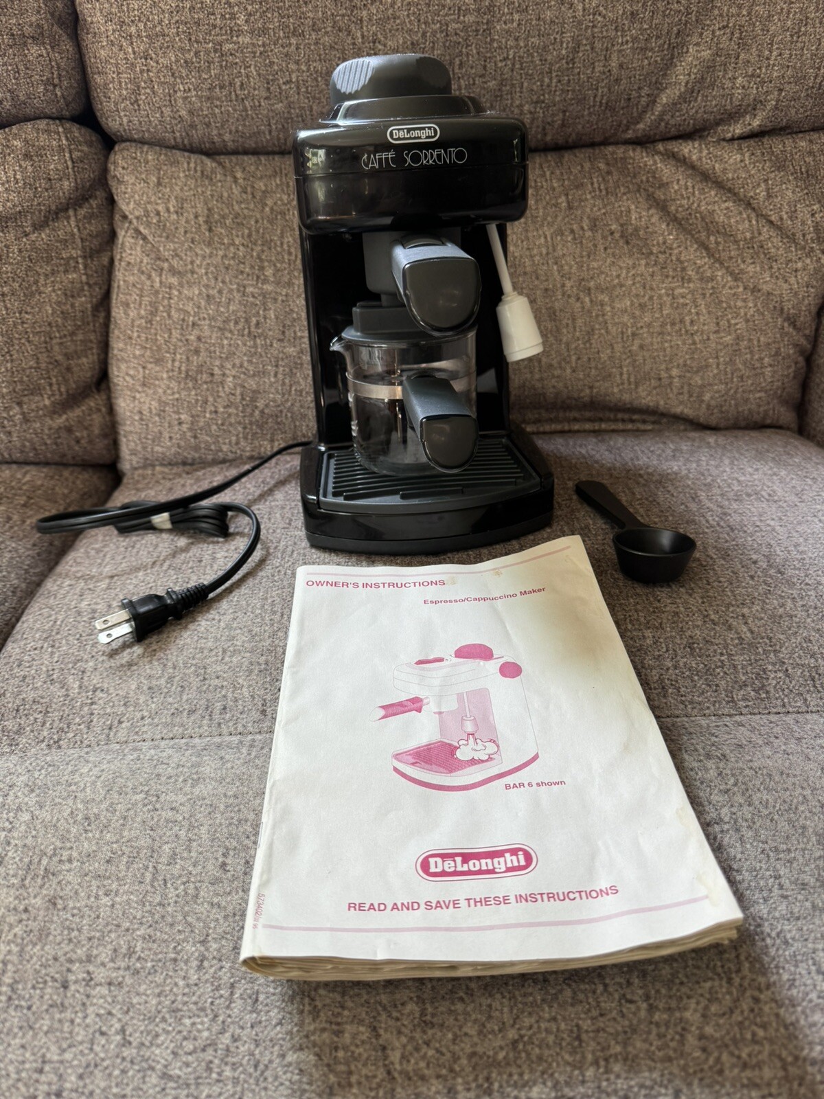 DeLonghi Caffe Sorrento Cafe Espresso / Cappuccino Maker Black with Jet ...