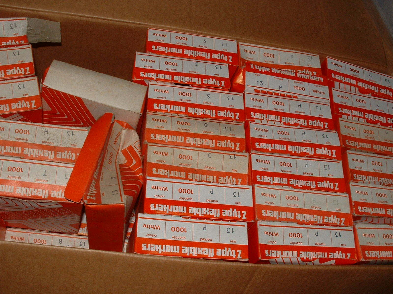 Very large quantity of Critchley Z cable markers z9 z11 z13 z15 z18 ...