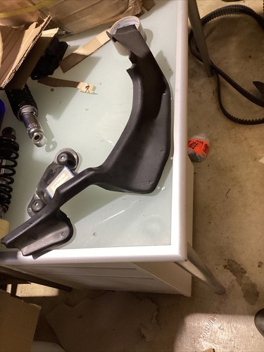 Triumph Daytona 900 1000 1200 92-97 Right Duct Infill New 2300447-T0301 ...