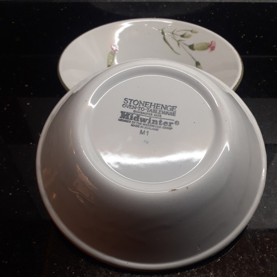 Midwinter Pottery Invitation Carnation Cereal Bowls x 2 | eBay UK