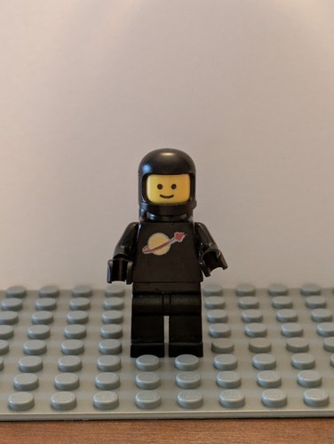 LEGO Classic Space- Black Spaceman with Original Helmet and Oxygen Tank ...