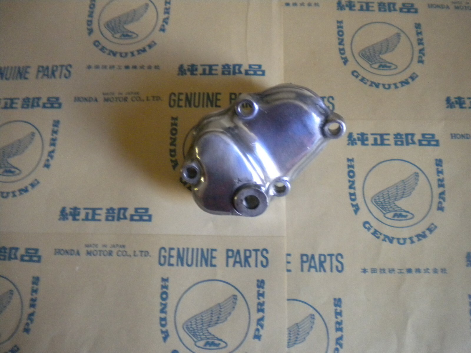 HONDA CB450 K0 Honda Black Bomber NOS Cylinder Head Cover right 12331 ...