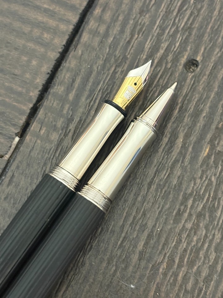 Graf Von Faber-Castell Classic Ebony Black 18K Platinum Trim Fountain ...