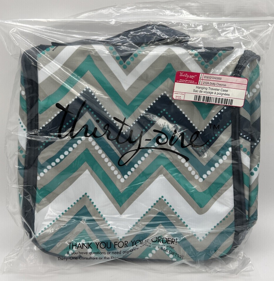 Thirty-One - Hanging Traveler Case - Dotty Chevron- NWT | eBay