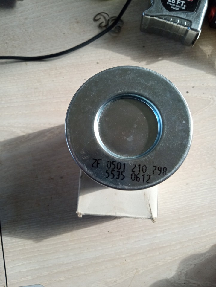 TADANO / TEREX PART NUMBER TEREX PART NO. 77942100 ZF 0501 210 798 5535 ...