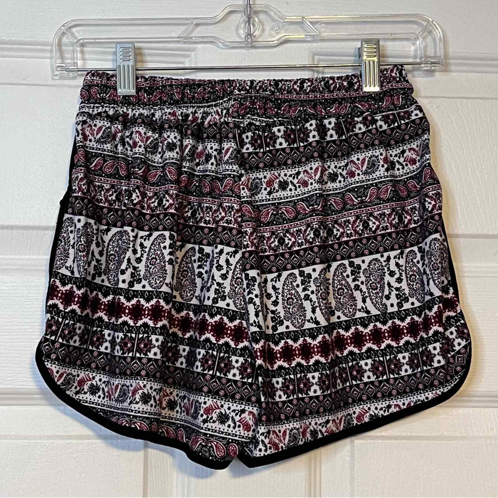 Paisley/Batik Mixed Print Lounge Shorts - Gem