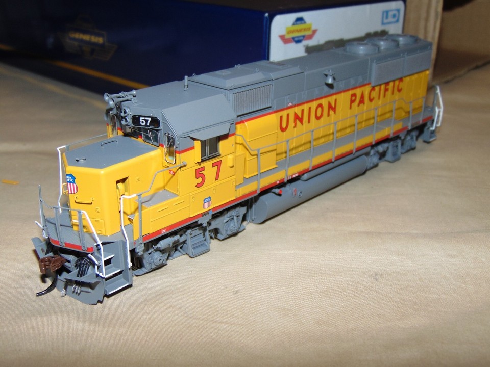 ATHEARN GENESIS HO 65695 UNION PACIFIC GP50 DIESEL - NEW IN ORIGINAL ...