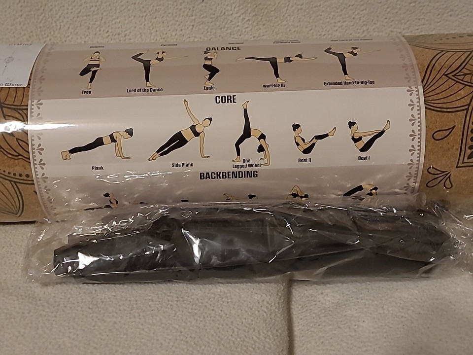 YOGA Pilates Large Non Slip Workout Mat With Carrying Bag-New With Tags ...