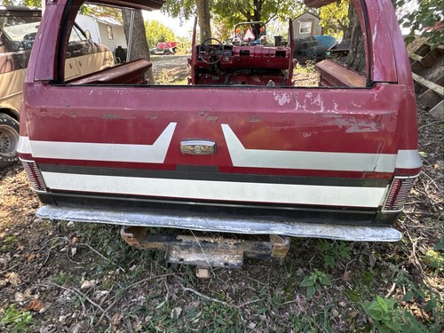 1973 1991 Chevrolet Suburban Tailgate Square Body Chevy 83 84 85 86 | eBay