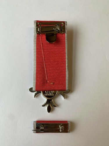 Full Size Court Mounted MBE Civilian Medal & A Pin on Ribbon Bar | eBay UK