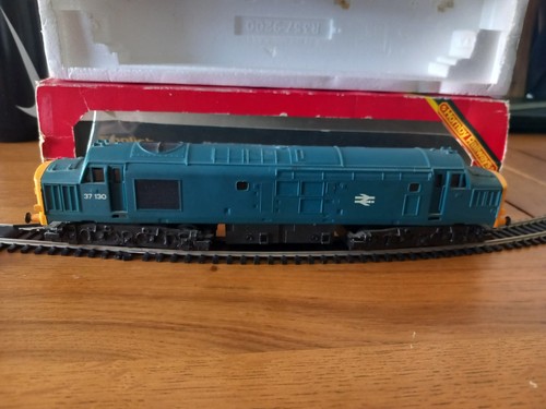 Vintage OO Gauge Hornby R751 Class BR Diesel Electric Loco In BR Blue ...