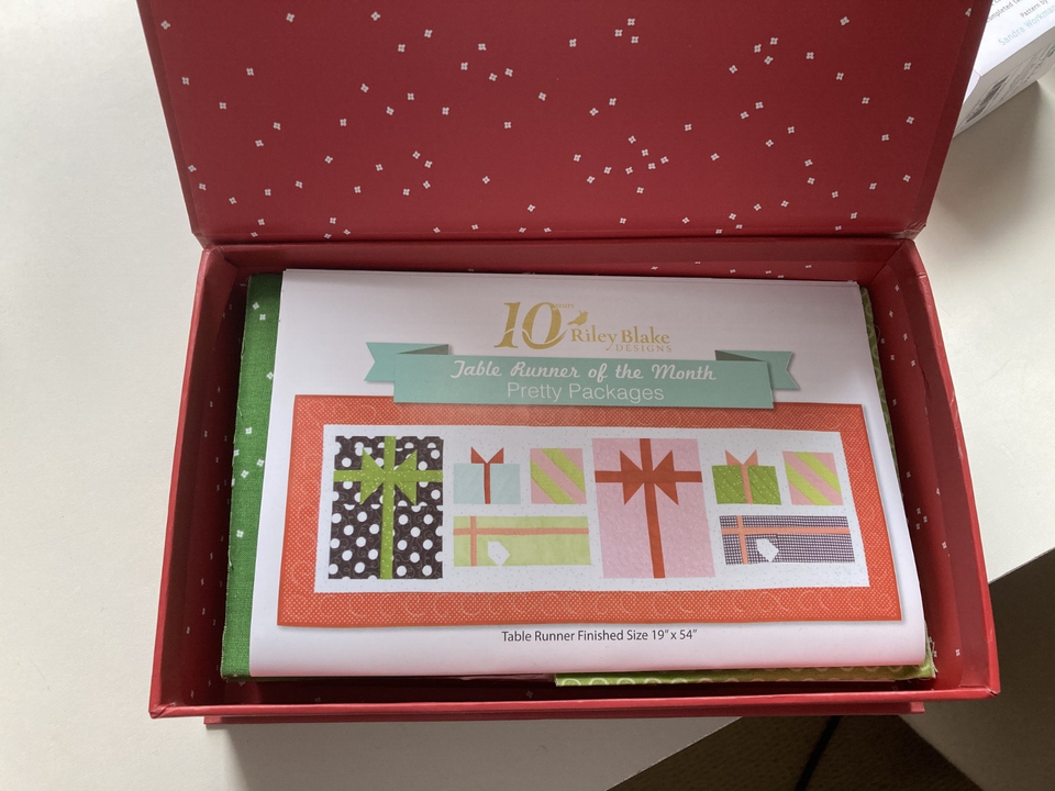 Table Runner of the Month Pretty Package Boxed Quilt Kit by Sandra ...