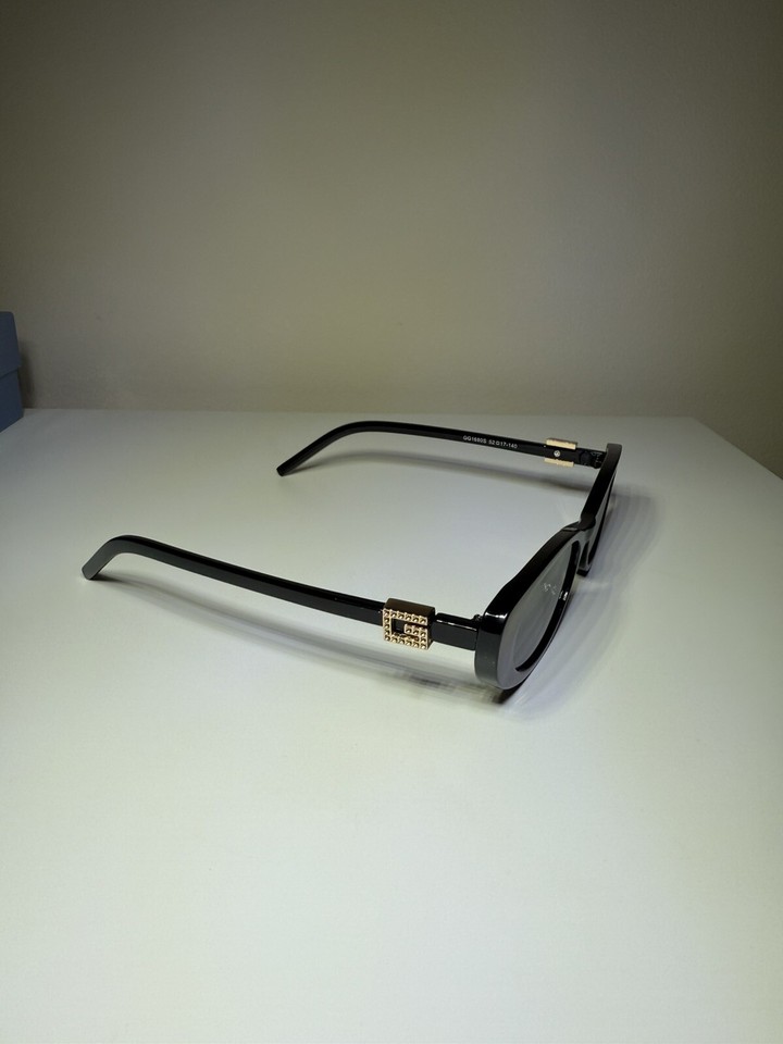 Gucci GG1680S 002 Black Oval Sunglasses Unisex New Authentic | eBay