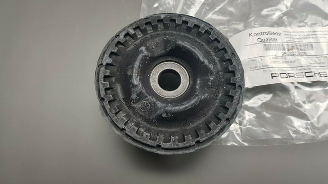 Original Porsche Cayenne 11 - 17 Hinterradaufhängung Stützlager ...