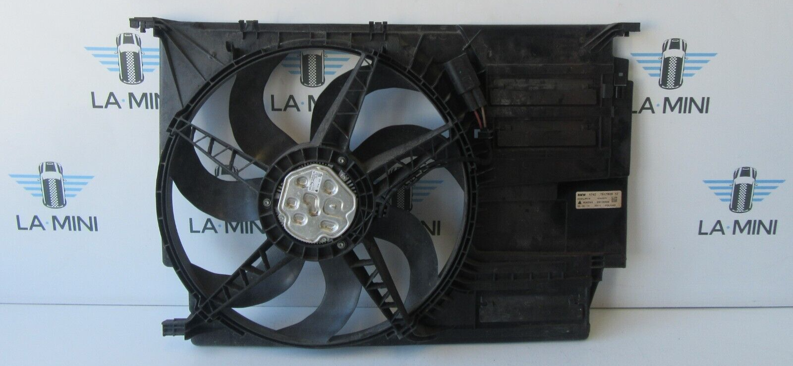 Genuine MINI 300W Radiator Fan & Fan Housing for F56 F55 F57 F54 F60 ...
