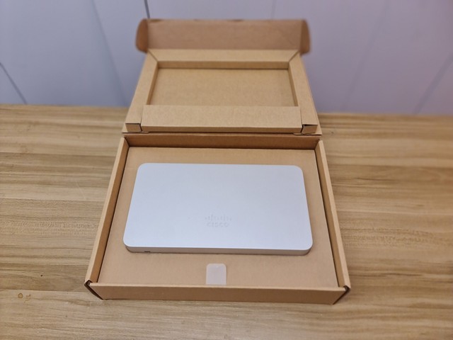 Cisco Systems MERAKI MX67 ROUTER SECURITY APPLIANCE MX67-HW (Enterprise ...