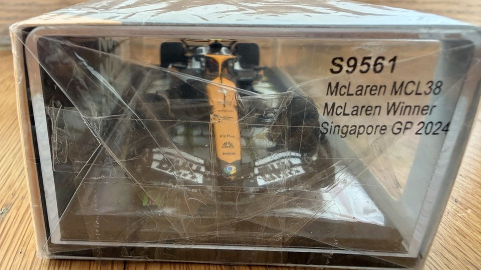 Spark 1:43 - Lando Norris - Mclaren MCL38 Winner Singapore 2024 S9561 ...