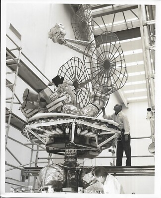 NASA LAST OF BREED ANTENNAS OF INTELSAT VI SATELLITE 8" X 10" B/W ...