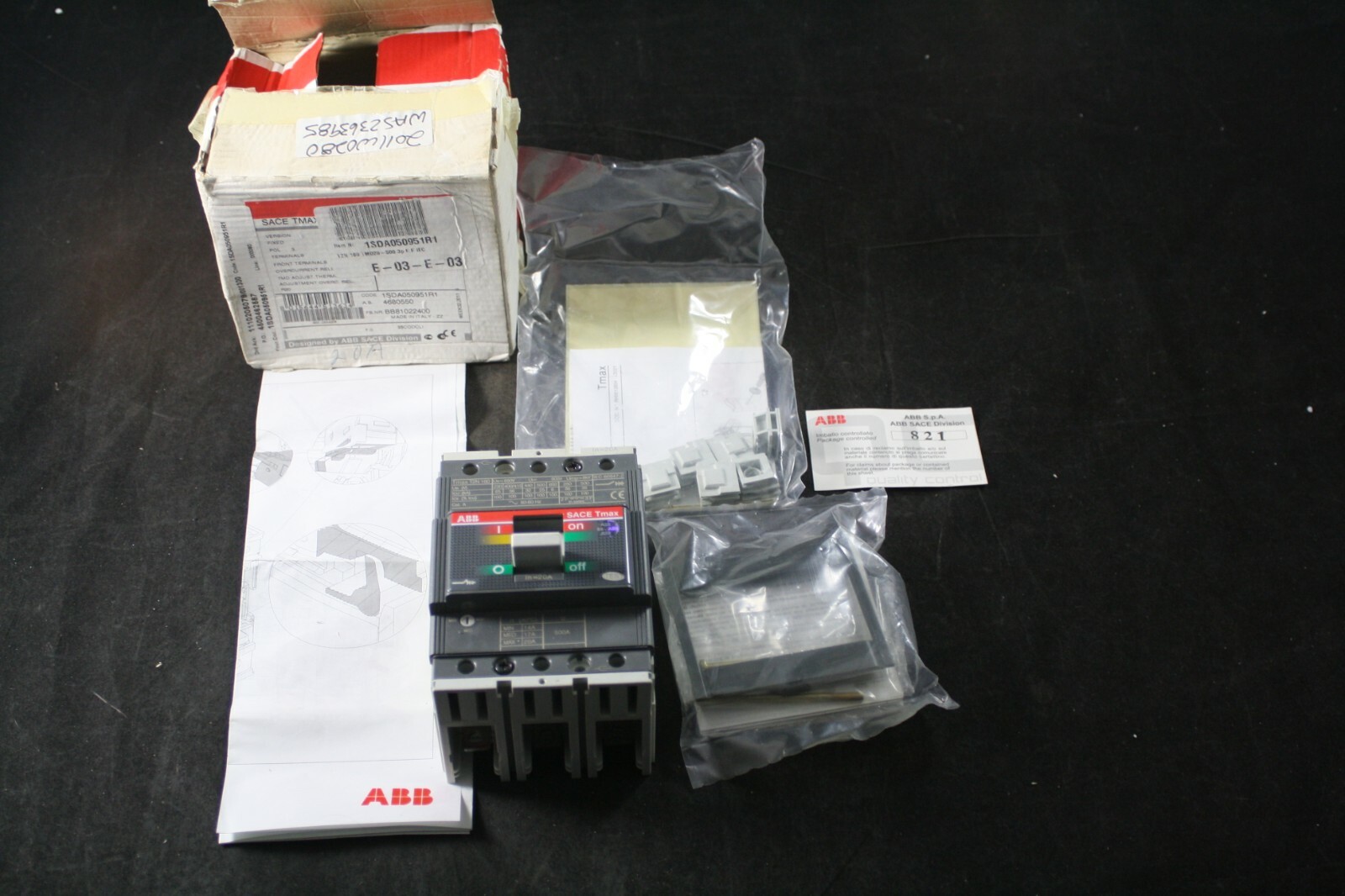 ABB SACE TMAX T2n-160 Circuit Breaker 20 Amp 1SDA050951R1 3 Pole for ...