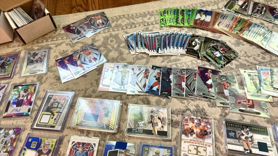 2024 Jayden DANIELS Rookie Chase 100% RView 900 Sold Hits Auto Patch ...