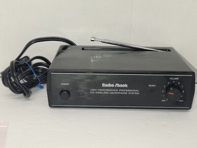 Realistic - Radio Shack FM Wireless Microphone System - 32-1229 60MHz ...