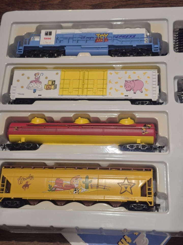 Toy Story Express HO Scale Model Electric Train Set 1996 Series One w ...