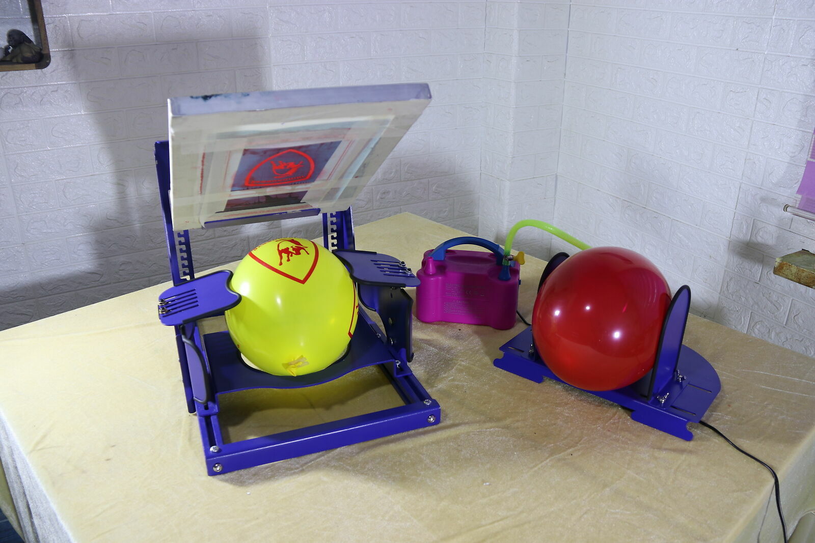 Brand New 1 Color Screen Printer Machine for Ballon Desktop Pressing ...