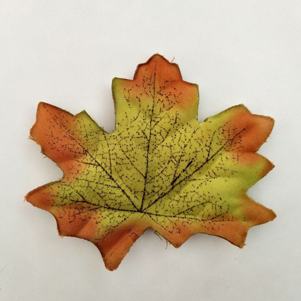 100 Pcs Multicolor Artificial Maple Leaves Cloth for Wedding Party ...