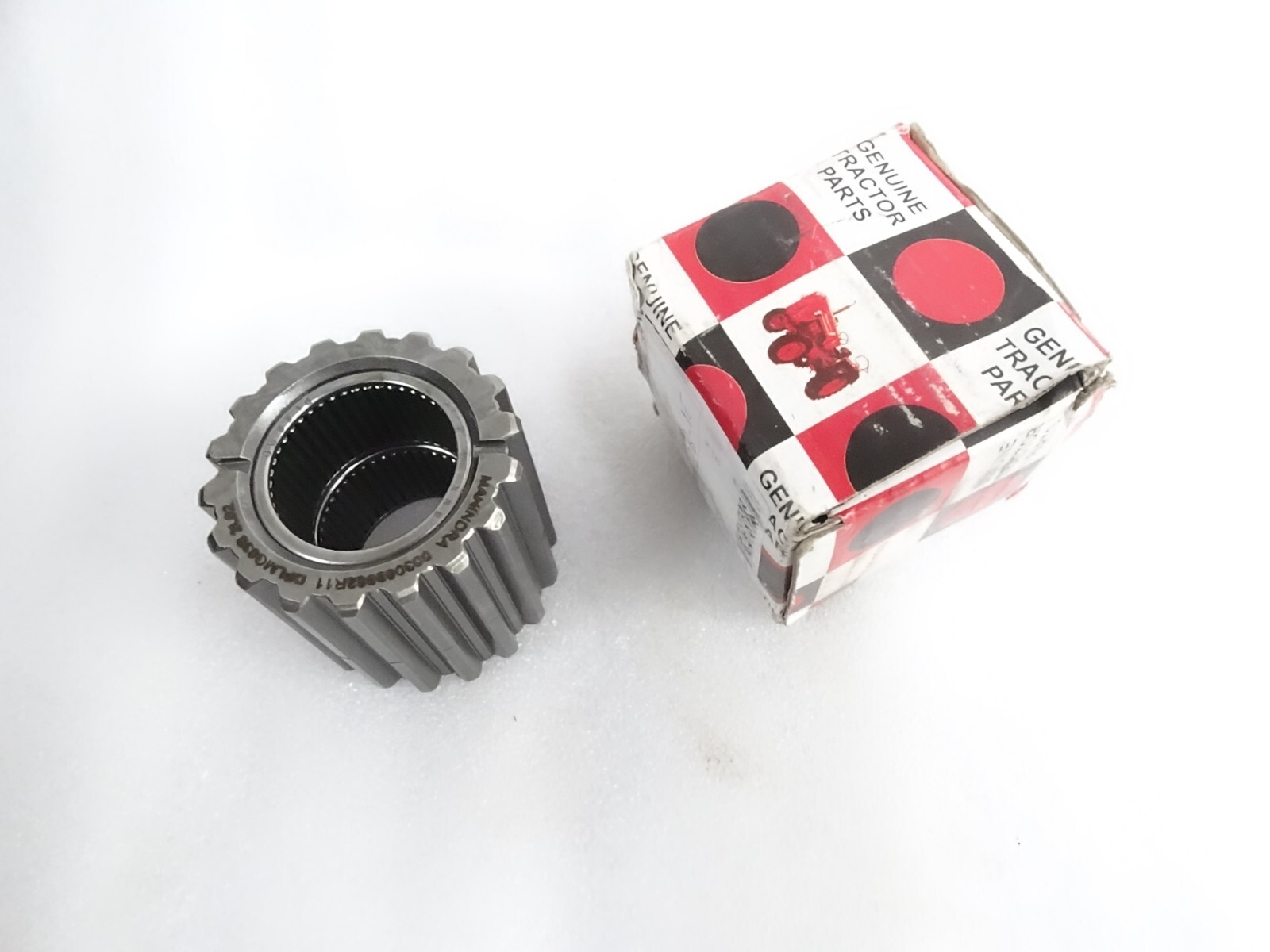 Genuine Mahindra Tractor Quill Gear And Bearing Assembly 003069962R11 ...