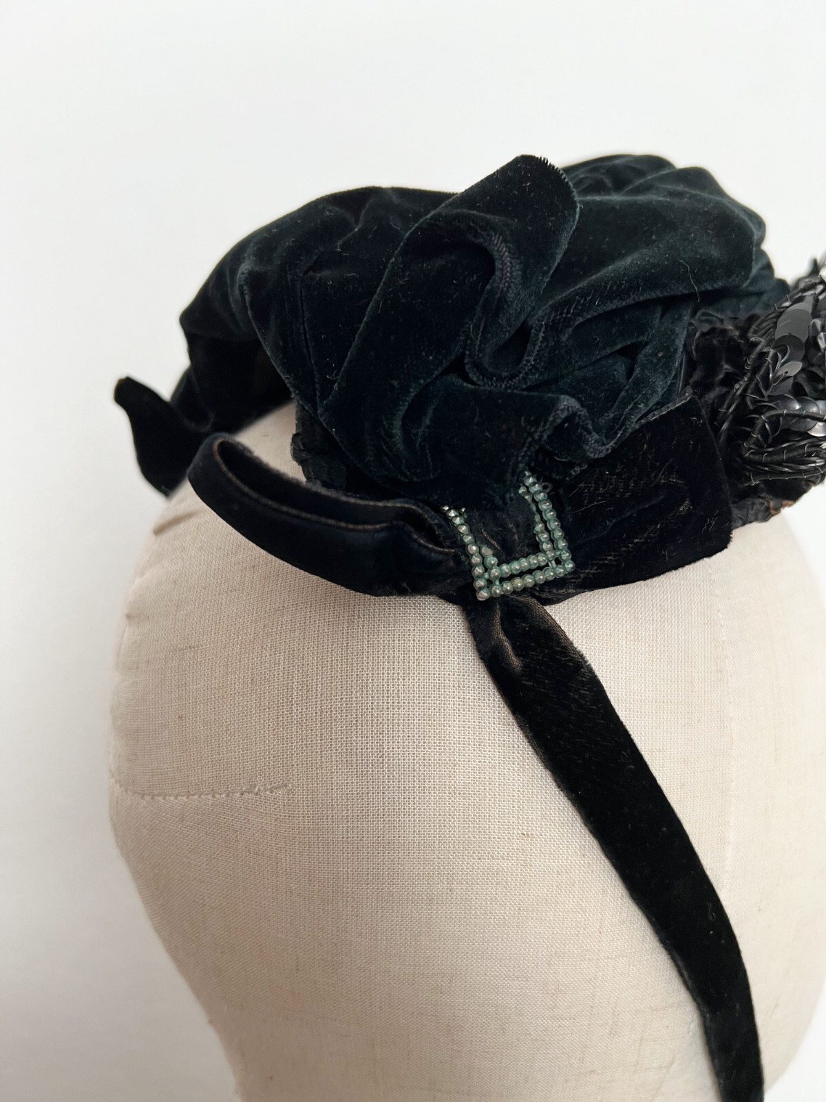 Antique 1800s Victorian Black Velvet Bonnet with Sequ… - Gem