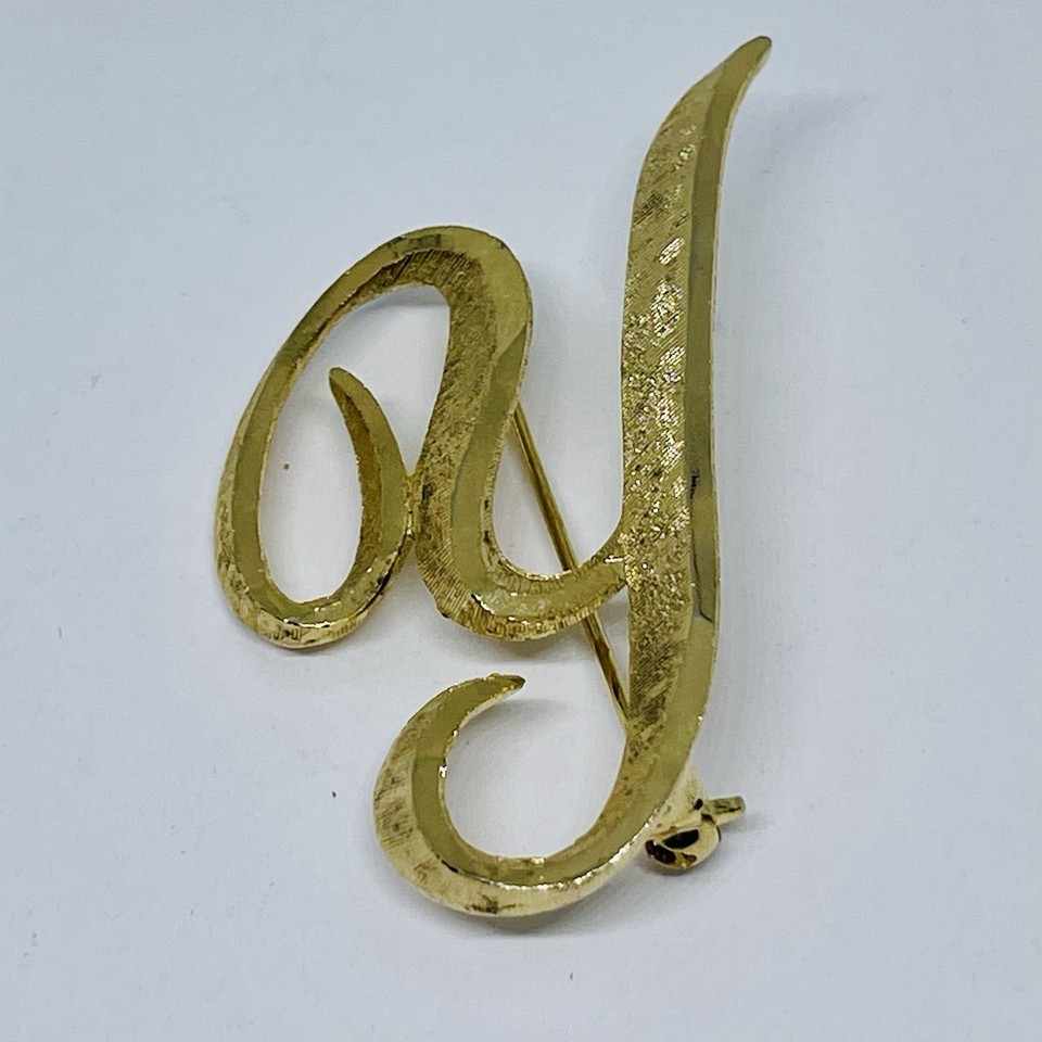 Mamselle Cursive Initial Y Brooch Lapel Pin Gold Color Textured Finish ...