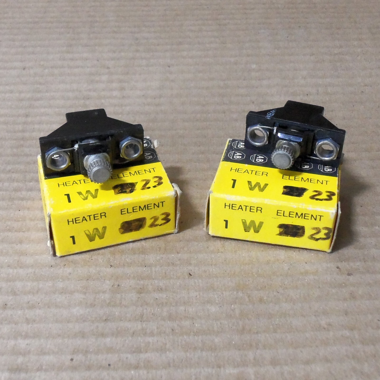 NEW LOT OF 2 ALLEN BRADLEY W23 HEATER THERMAL OVERLOAD RELAY HEATERS W ...