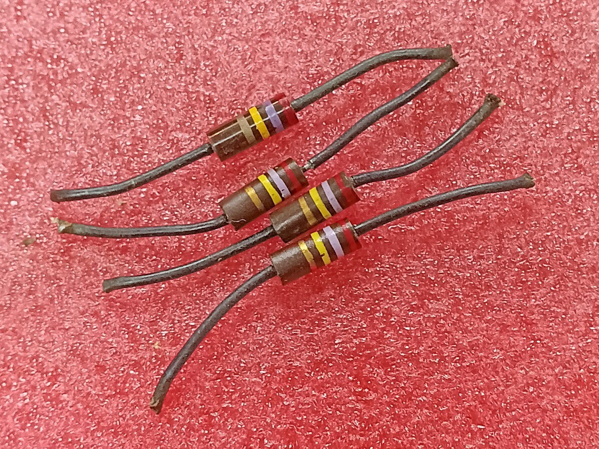 4 X Ex-equipment AB ALLEN BRADLEY 270k 1W carbon composition resistor ...