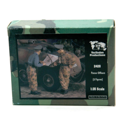 Officiers de chariot (2 fig.) V2428 Verlinden Production échelle 1:35 ...