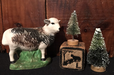 Primitives - Antique Sheep