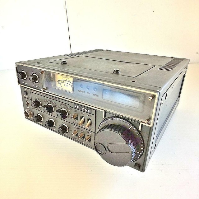 Icom Ic-251 144mhz All Mode 10w Ham Radio Transceiver for sale online ...