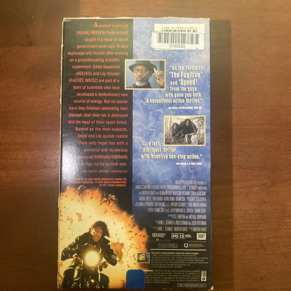 Chain Reaction VHS Movie Morgan Freeman, Keanu Reeves 86162413032| eBay