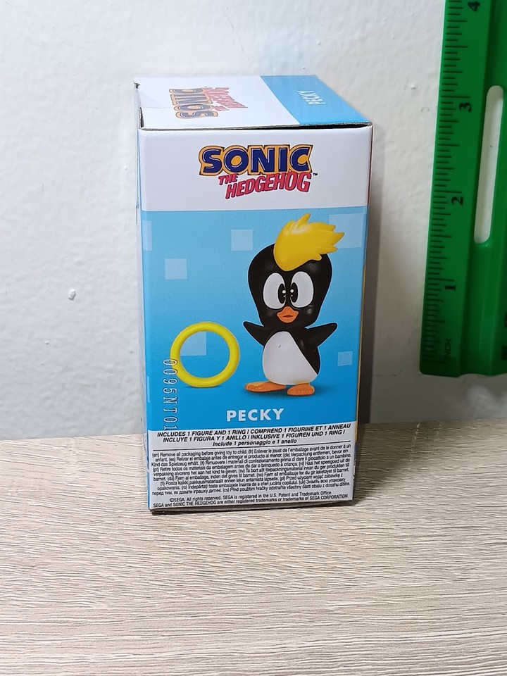 *FREE SHIP* 2.5" CLASSIC PECKY PENGUIN ORANGE Sonic the Hedgehog Jakks ...