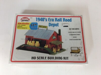 Model Power #625 HO scale “1940’s Era Railroad Depot” kit | eBay