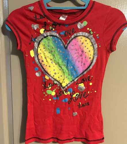 Beautees Girls Red Heart Love Graphic Glitter Short Sleeve Tee, Size M ...